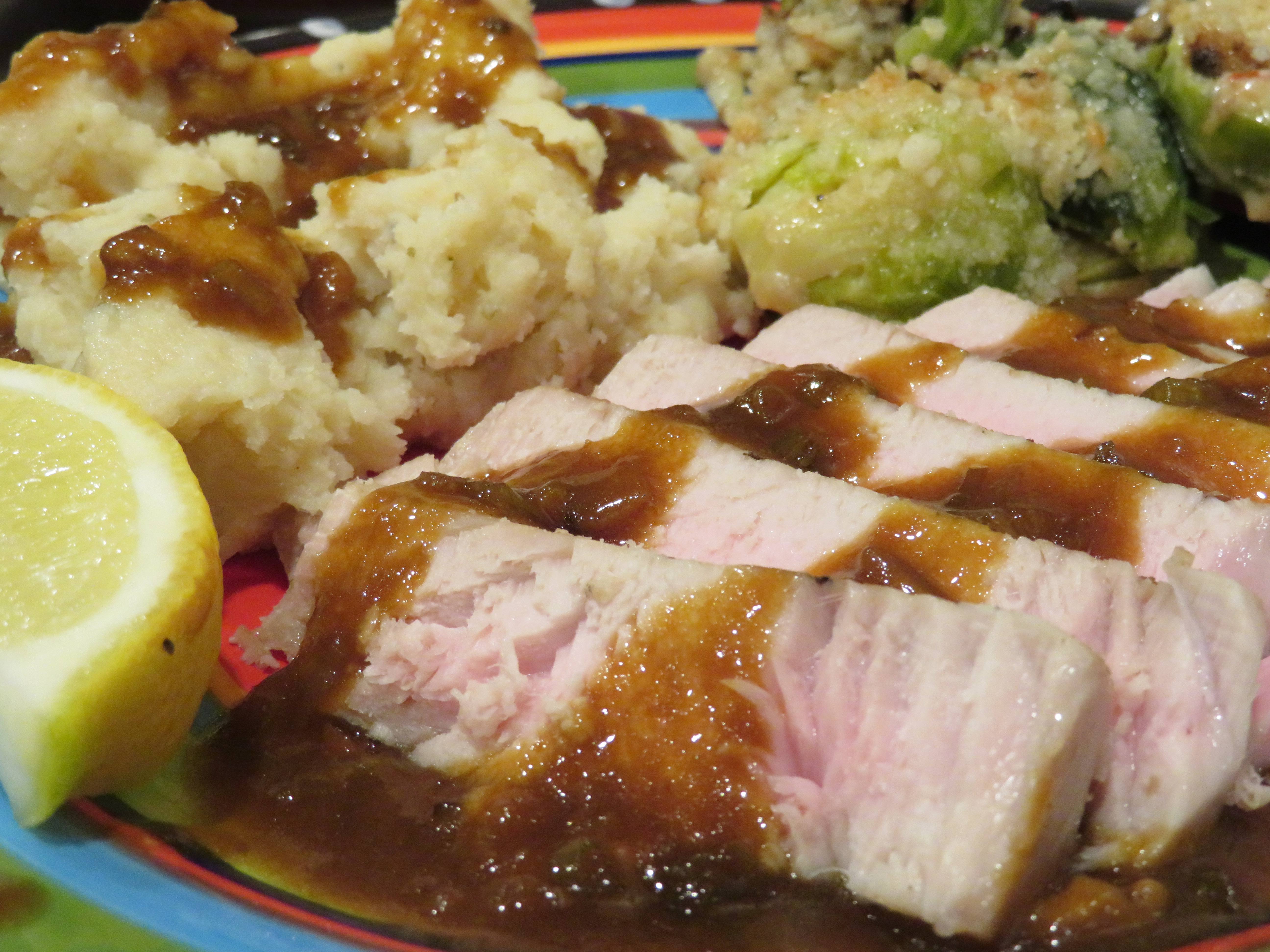 Seared Tuna with Spicy Tamari Sauce - Amiessa's Kitchen